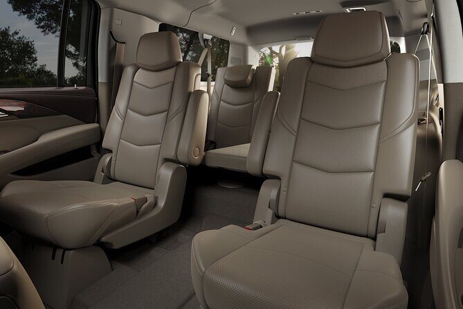 Honolulu by yourself by Executive SUV - 4 hrs disposal - The Experience and Its Practical Benefits