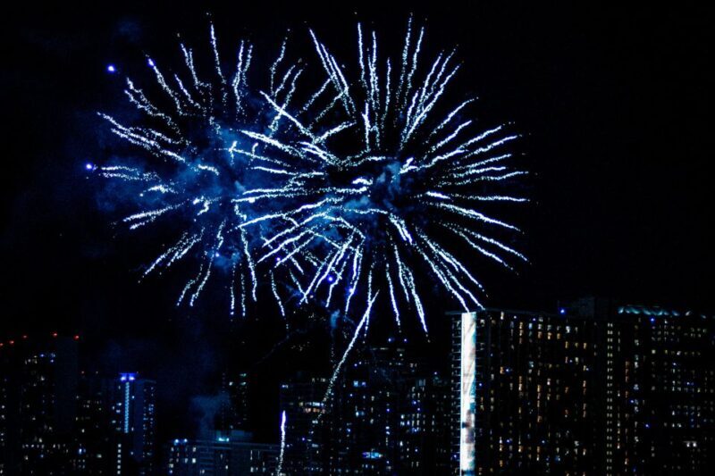 Honolulu: Friday Night Fireworks Cruise with Music - Authentic Traveler Perspectives
