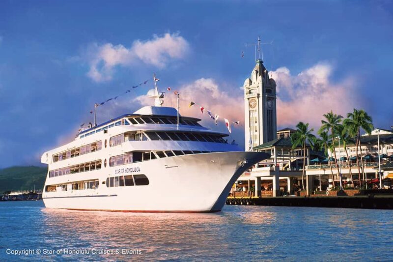 Honolulu: Pacific Star Sunset Buffet and Show - A Relaxed Evening Aboard Hawaii’s Largest Cruise