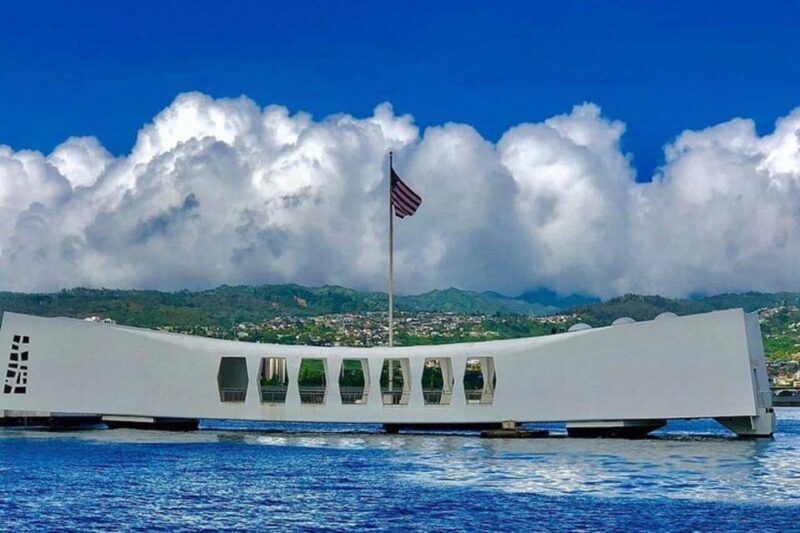 Honolulu: Pearl Harbor, USS Arizona and Battleship Missouri - The Bottom Line: Is It Worth Your Time?