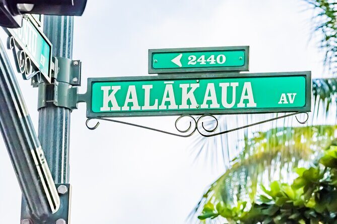 Honolulu's Waikiki Self-Guided Walking Audio Tour - An Introduction to the Tour and Its Appeal