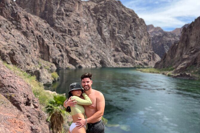 Hoover Dam Kayaking Trip, 6 Hot Springs, 6 Caves, 4 Waterfalls - The Value of the Trip