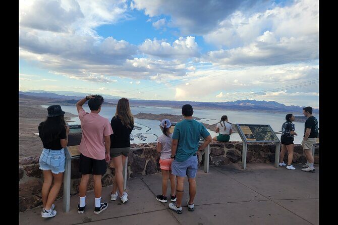 Hoover Dam Tour by Luxury SUV - The Sum Up