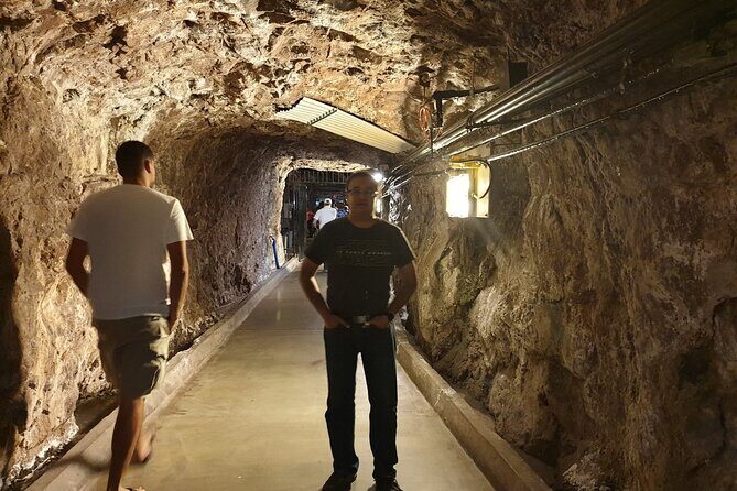 Hoover Dam Tunnels and Power Plant Tour in Spanish - Authentic Experiences and Traveler Insights