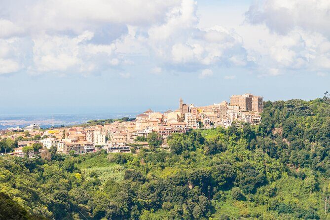 Hop-On Hop-Off Castelli Romani from Rome - Tour 2 - FAQ