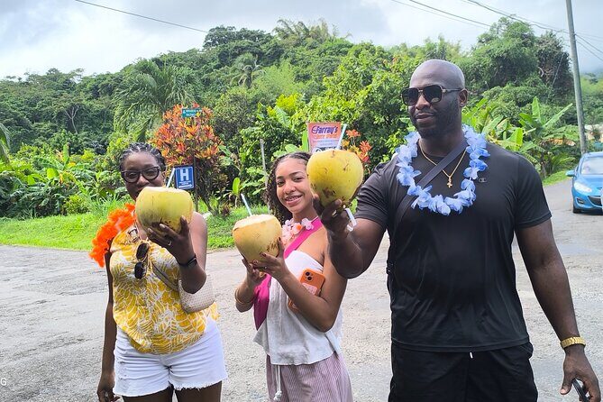 Hop on Hop Off Grenadian Food Tour - In-Depth Look at the Grenadian Food Tour Experience