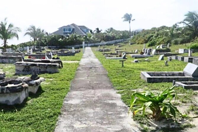 Hope Town's 250 Years of History: An Audio Tour - Who Will Enjoy This Tour Most?