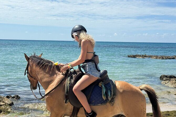 Horse Riding and Sunset Catamaran Ricks Cafe Combo - A Practical Look at Jamaica’s Horse Riding & Sunset Catamaran Combo