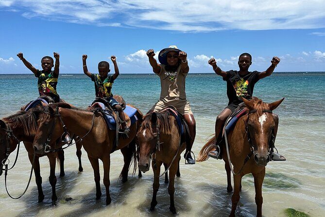 Horseback ride Dunns River and Blue hole with transport included - A Closer Look at the Tour Experience