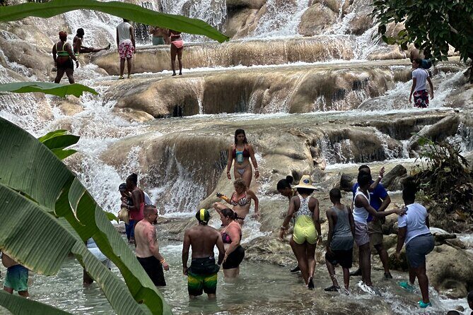 Horseback ride Dunns River and Blue hole with transport included - Who This Tour Is Best For
