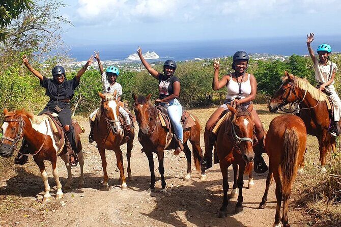 Horseback Riding, A Scenic Escape - Exploring the Details of the Horseback Ride