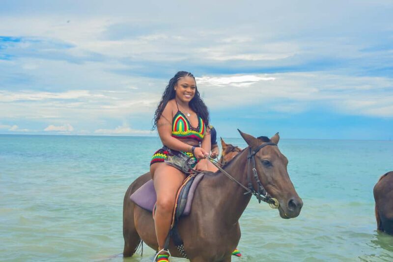 Horseback Riding and Dunn's River Falls Combo Tour - Key Points