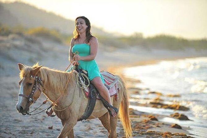 Horseback Riding on The Beach and Through The Desert! - In-Depth Look at the Experience