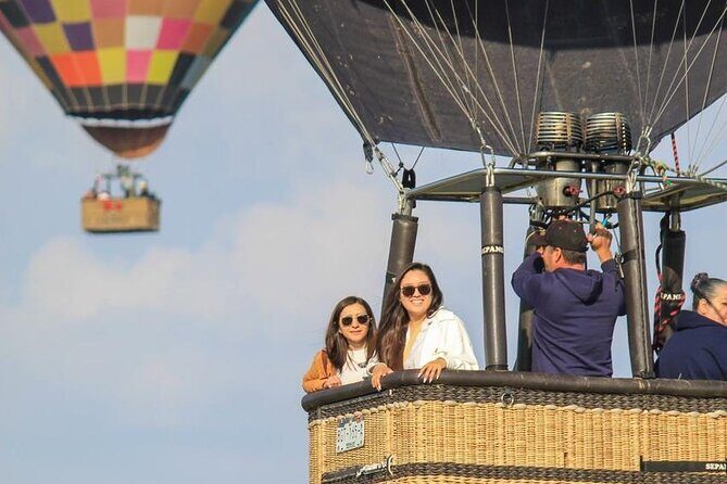 Hot Air Balloon Flight over Teotihuacan with CDMX Transportation - Early Morning Pickup and Journey to Teotihuacán
