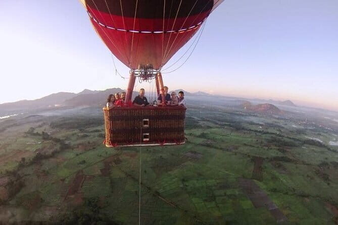 Hot Air Balloon Ride in Dambulla - An Overview of the Hot Air Balloon Experience