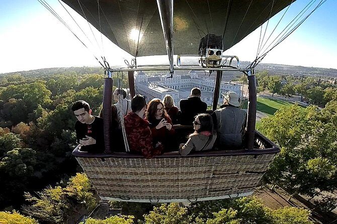 Hot-Air Balloon Ride over Aranjuez with Optional Transport from Madrid - Pricing and Value: Is It Worth It?