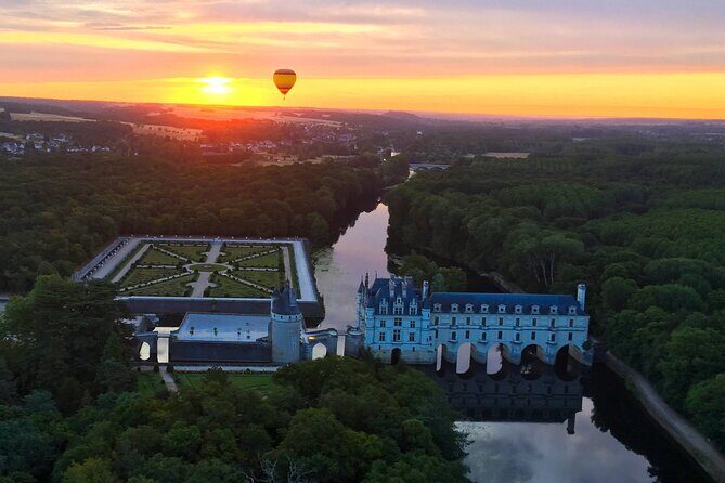 Hot air ballooning: Chambord, Blois, Chenonceau, Cheverny or Chaumont - Key Points
