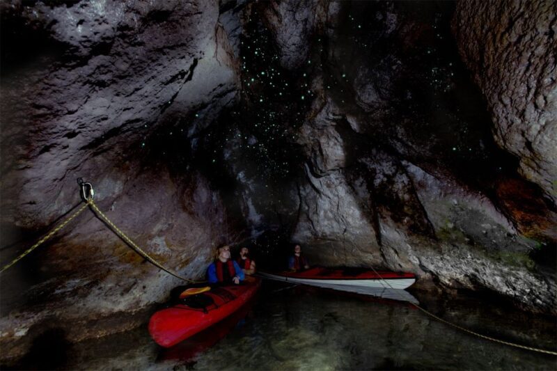 Hot Pools Kayak & Evening Barbecue - An in-Depth Look at the Experience