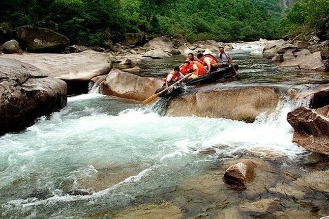 hot summer water fall &spring water river rubber boat drifting adventure. - Exploring Wuyishan’s Natural Splendor