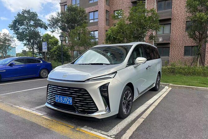 Hotel to Harbin (HRB)Airport: Private, Meet & Greet, Premium car - Who Will Love This Service?