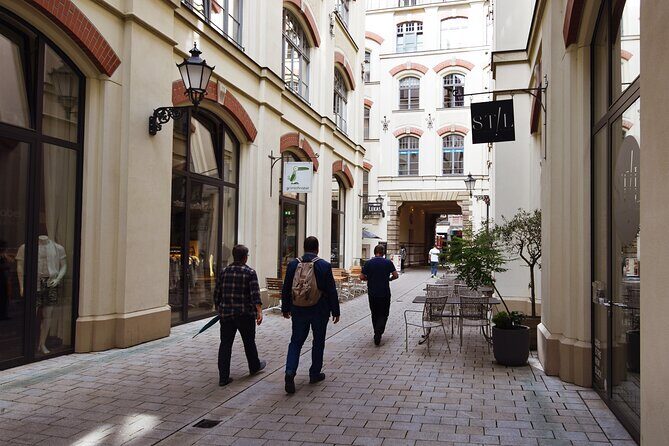 Houses, Courtyards and Passages - Private City Tour of Leipzig - Why Choose the Houses, Courtyards, and Passages Tour?
