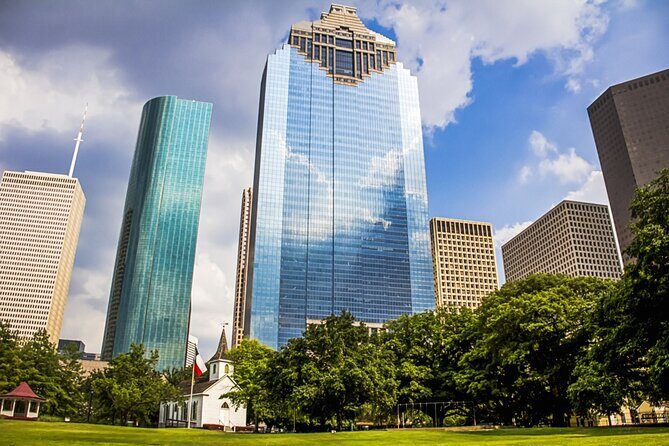 Houston Downtown Highlights Private Guided Walking Tour - Authentic Experiences and Uniqueness
