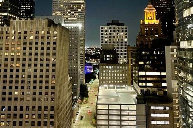 Houston Hustle Bar Crawl - FAQs About Houston Hustle Bar Crawl