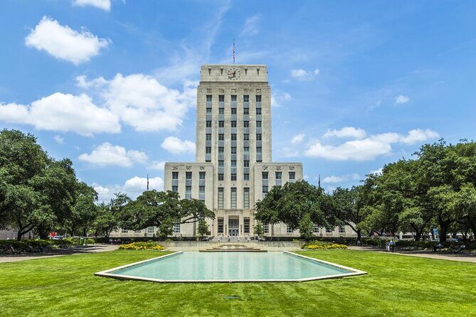 Houston Sightseeing Tour 2.5-hour Air-Conditioned City Tour - The Tour Experience: What to Expect