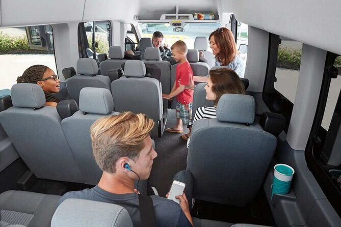 Houston Sightseeing Tour 2.5-hour Air-Conditioned City Tour - The Vehicles and Comfort