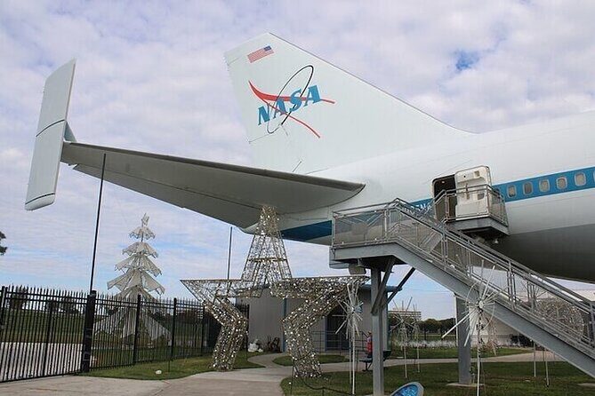 Houston: Tunnel Tour & NASA Space Center Ticket/Transport - Key Points