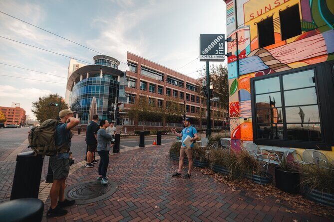 Howdy H-Town Street Art & Small Bar Tour - FAQ