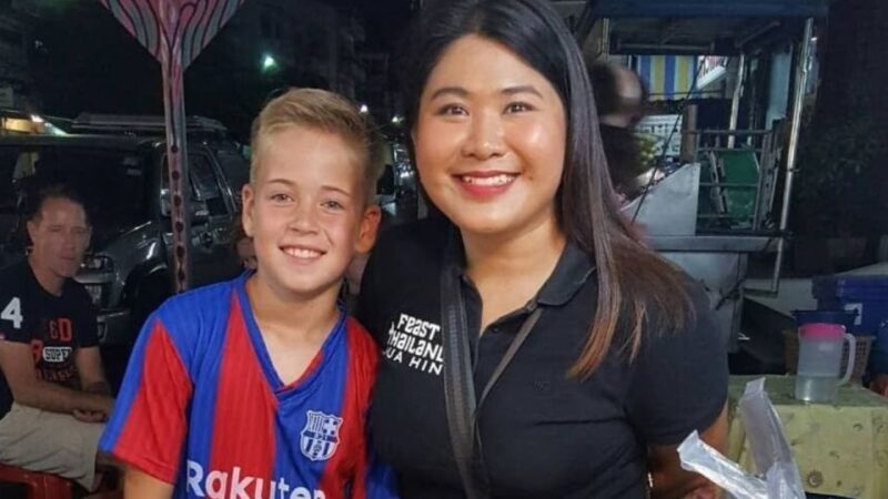 Hua Hin: Family Thai Food Tour with Local Guide - Key Points