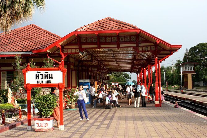 Hua Hin Night Tour with Shared Hotel Transfer - Key Points