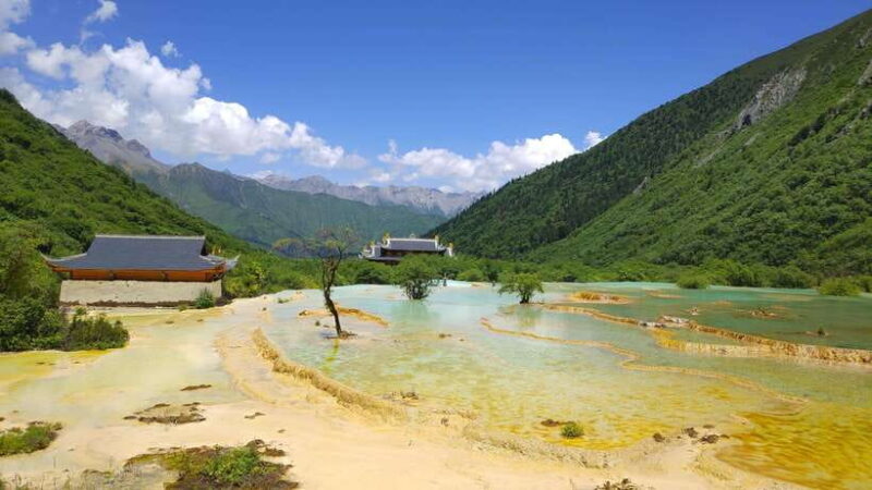 Huanglong Scenic Area: Explore Stunning Five-Colored Ponds - The Value of Visiting Huanglong