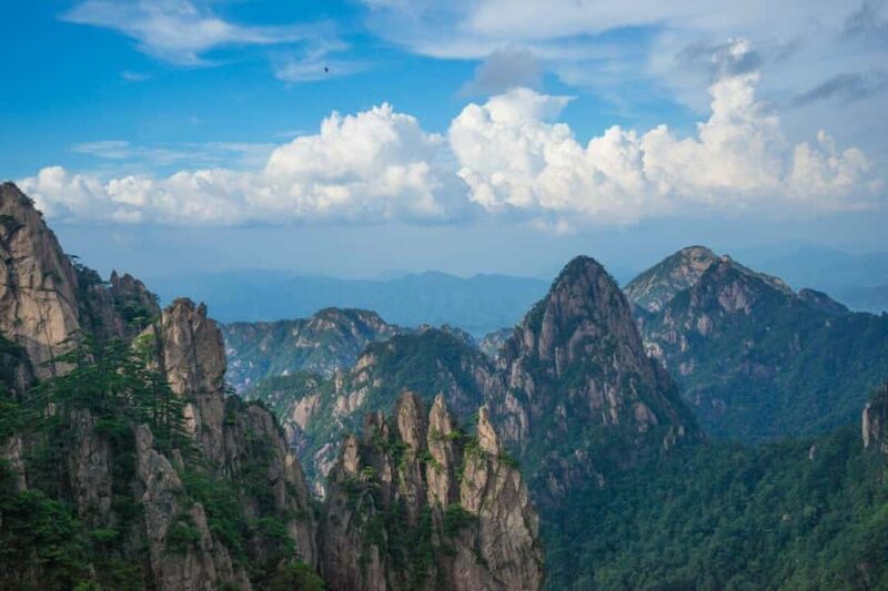 Huangshan: 2-Day English Guided Tour (Includes Hotel Pickup) - Authentic Experiences and Real Feedback