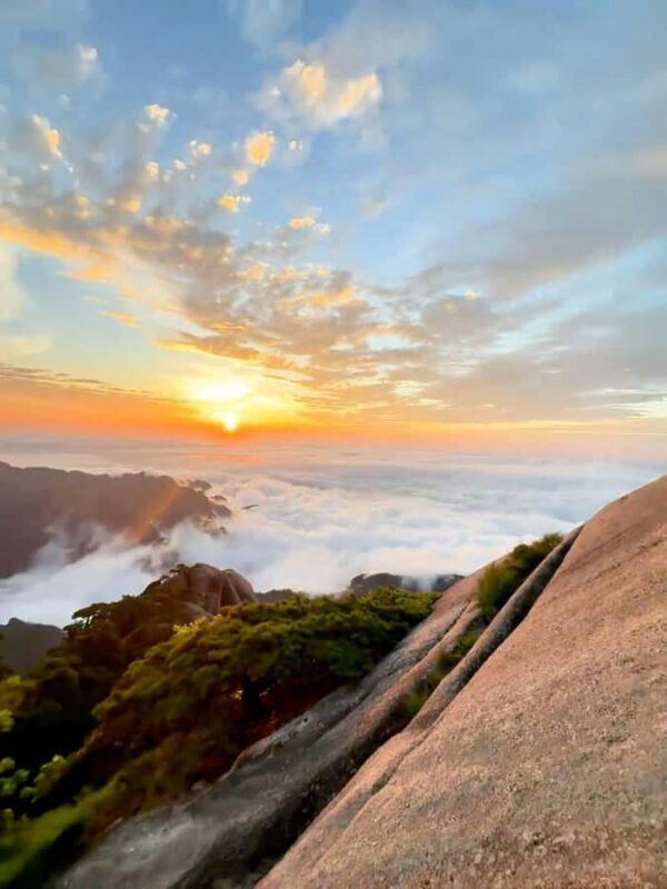 Huangshan: 3-Day Tour with Tunxi Old Street & Sunrise - The Itinerary in Detail