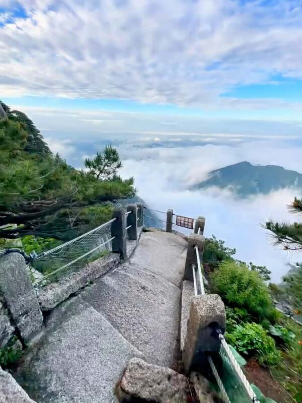 Huangshan: 3-Day Tour with Tunxi Old Street & Sunrise - FAQ