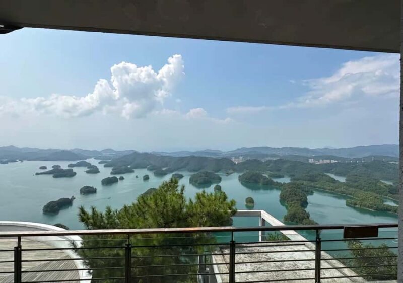 Huangshan City: Qiandao Lake Day Tour - Authentic Experiences and Traveler Feedback