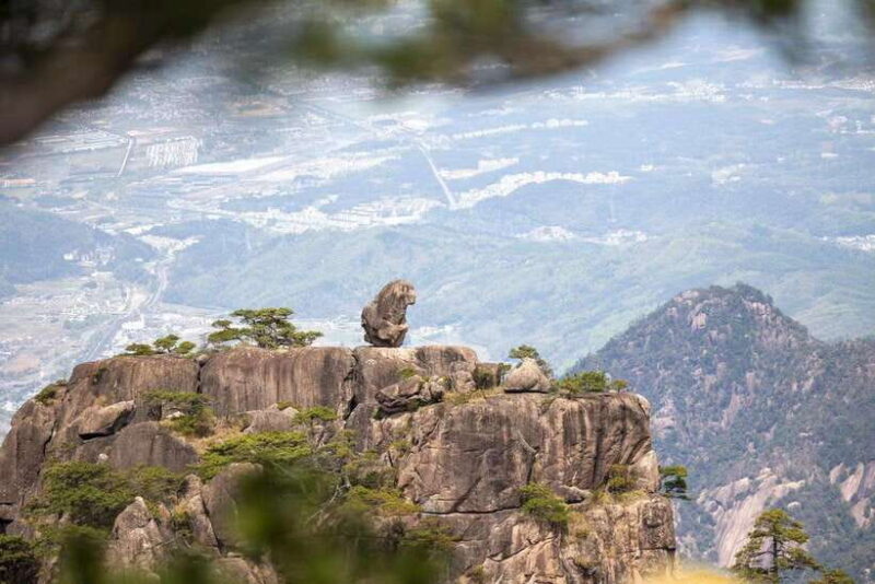 Huangshan: Mountain Top Day Trip with Cable Car and Pickup - Practical Details & Logistics