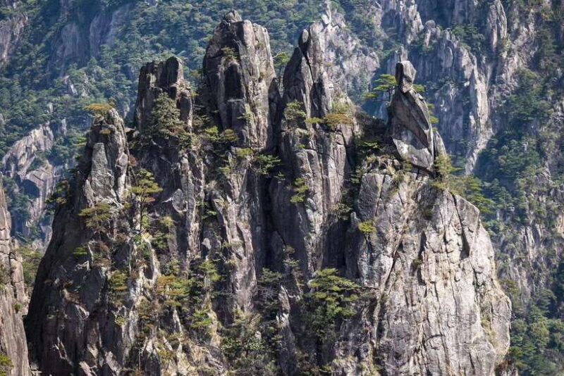 Huangshan: Mountain Top Day Trip with Cable Car and Pickup - Is It Worth the Price?