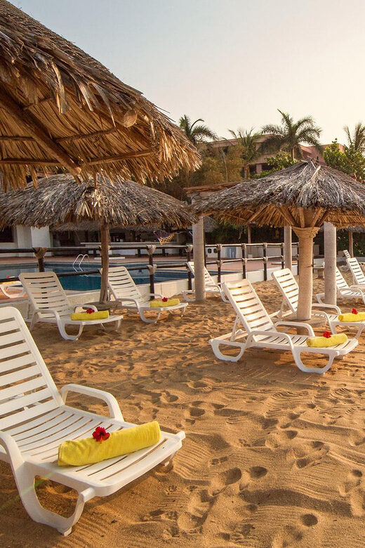 Huatulco: 7 Bays Boat Tour with Snorkeling and Lunch - Who Will Love This Tour?
