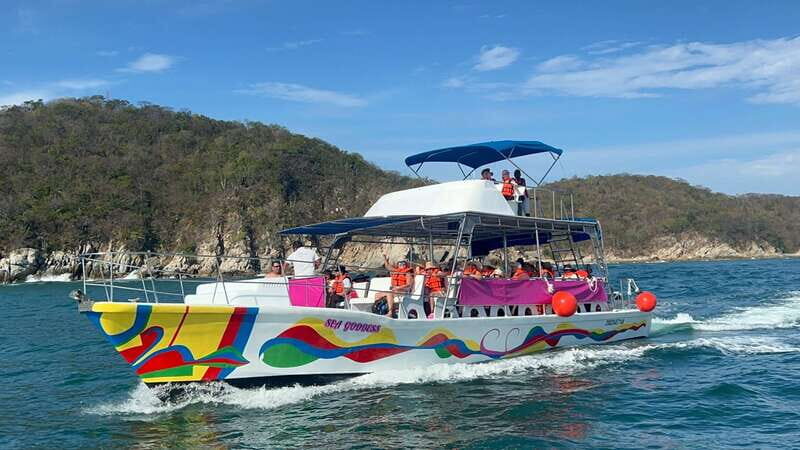 Huatulco: Bays Boat Tour with Snorkeling and Hotel Pickup - A Detailed Look at the Bay Tour Experience