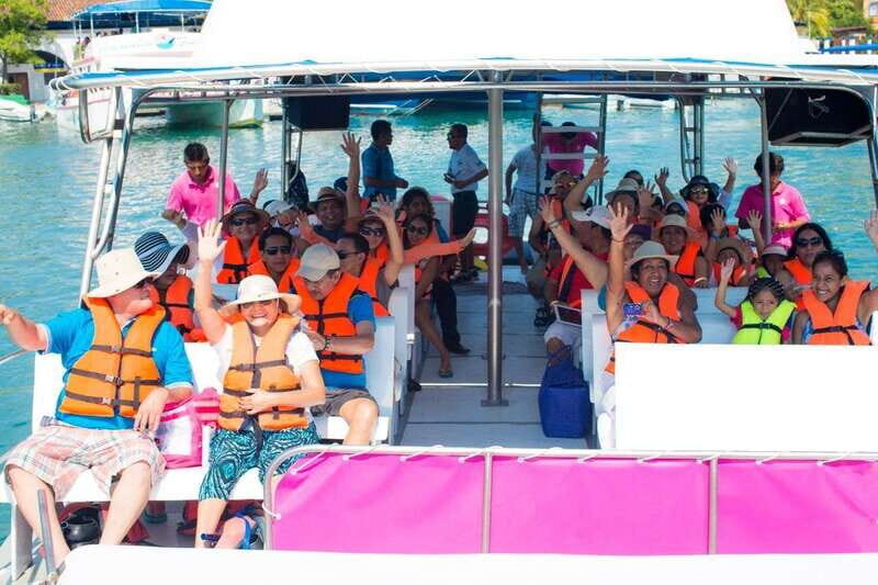 Huatulco: Bays Boat Tour with Snorkeling and Hotel Pickup - Final Thoughts – Who Will Love This Experience?