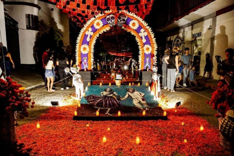 Huatulco: Day of the Dead Celebration with Dinner - Key Points