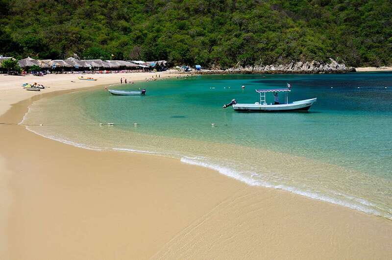 Huatulco: Premium Boat Tour with snorkel experience. - Authenticity and Practical Tips
