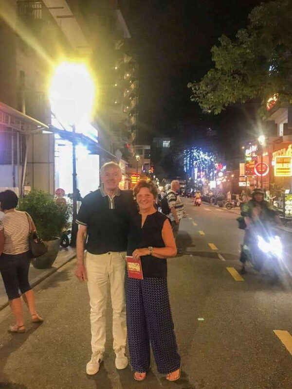 Hue By Night A Romantic Dragon Boat Cruise - Key Points