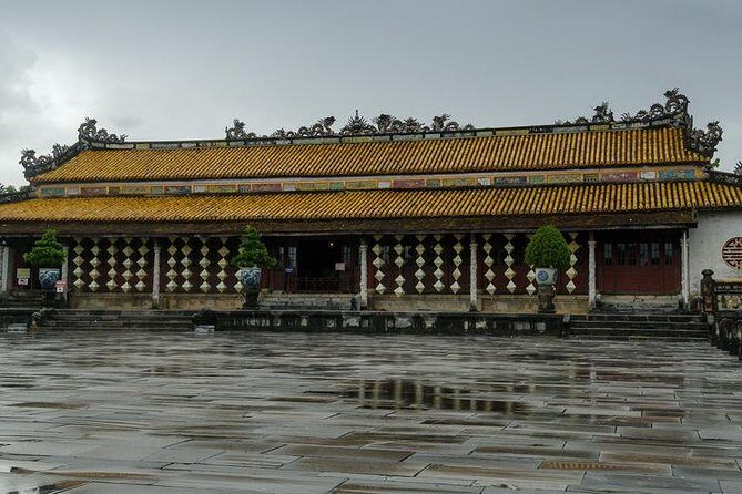 Hue City and The Citadel via Hai Van Pass Daily Small Group Tour - FAQs
