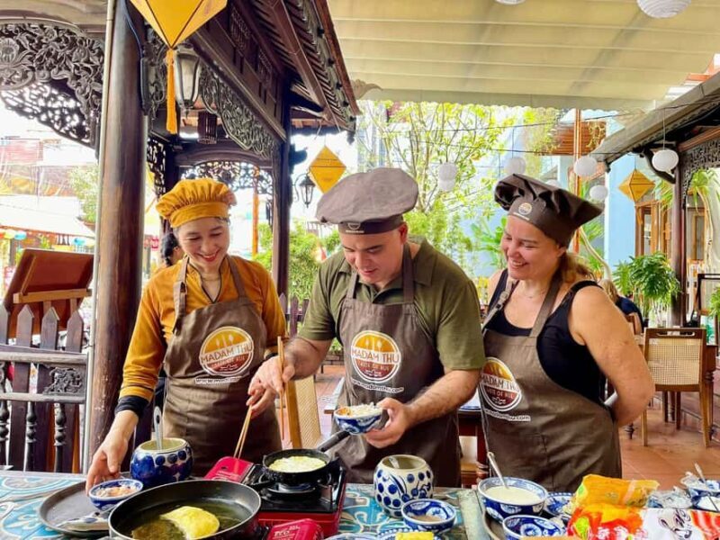 Hue City: Cyclo, Market Tour & Cooking Class at Madam Thu - Key Points