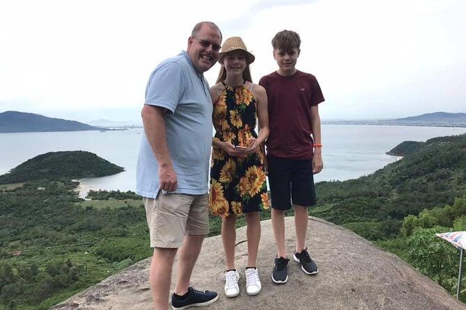 Hue City Tour via Hai Van Pass,Blue Lagoon,Royal Palace,King Tomb, Perfume River - FAQ