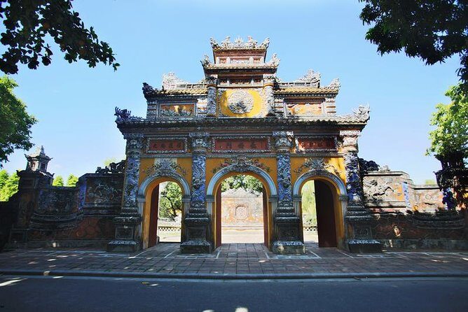 Hue City Trip By Private Car From Hoi An or Da Nang - Starting With the Scenic Drive: Hai Van Pass and Beyond
